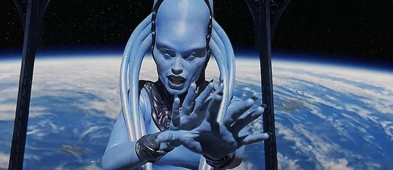 အနှစ် 20 ကြာ၊ The Fifth Element သည် အစဉ်အဆက် အကောင်းဆုံး/အဆိုးဆုံး Sci-Fi ရုပ်ရှင်များထဲမှ တစ်ခု ဖြစ်နေဆဲ