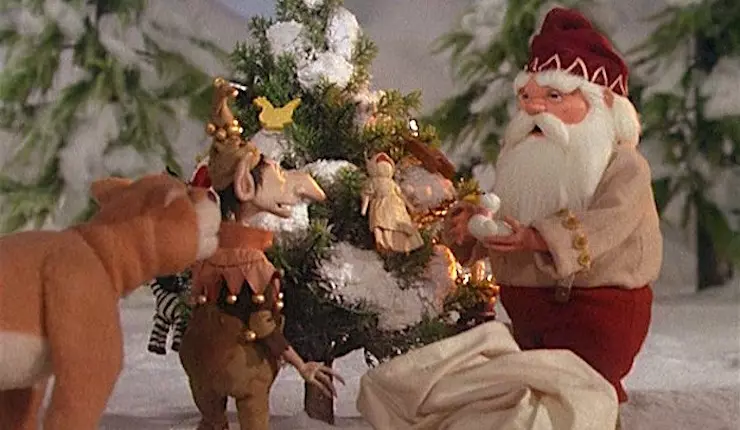 Osisi Krismas, Ihe ụmụaka ji egwuri egwu, na agha Epic n'etiti ezi na ihe ọjọọ: Ndụ na ihe omume nke Santa Claus