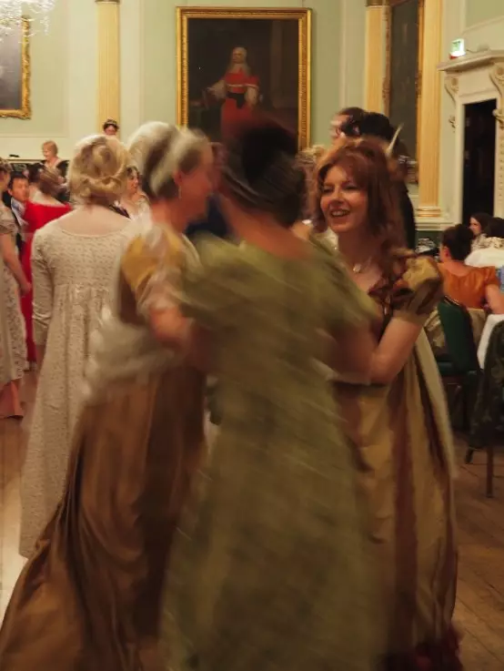 Regency Dancing: A Certain Step Towards Falling In Love 18812_1