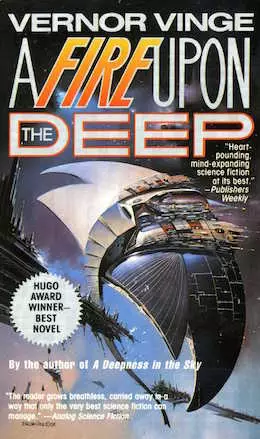 En bog, der får dig til at blive forelsket i science fiction igen: Vernor Vinge's A Fire Upon the Deep