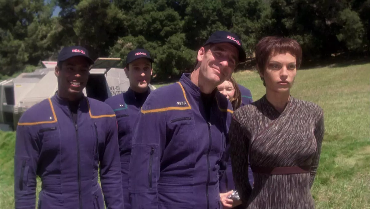 Star Trek: Enterprise Rewatch: "අමුතු නව ලෝකය"