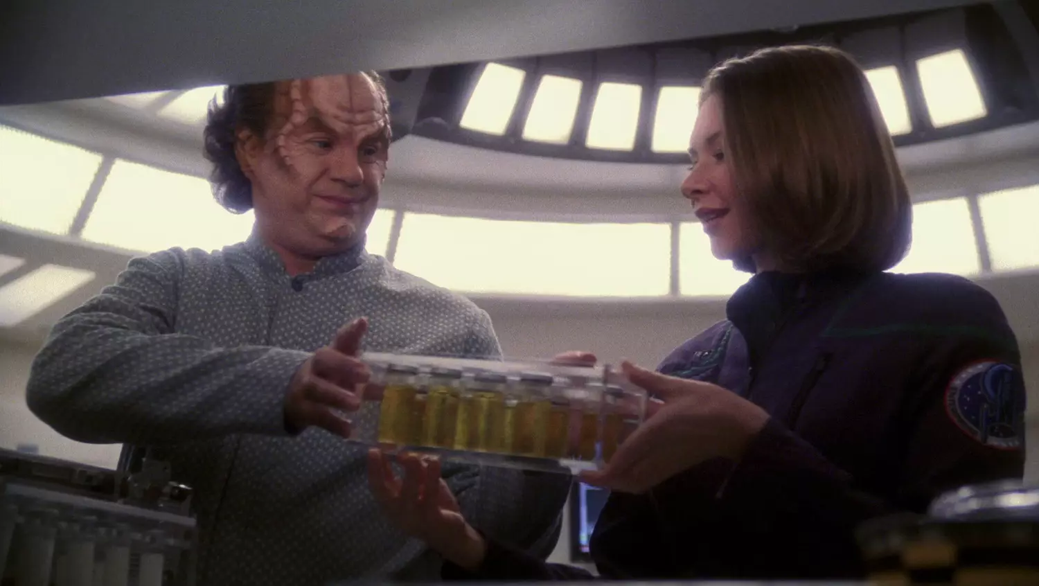 Star Trek: Enterprise Rewatch: „Почитуван докторе“ 1900_3