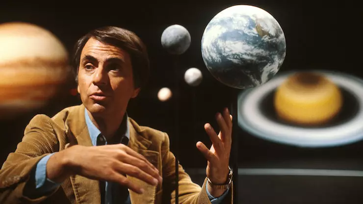 Carl Sagan Percaya Sains Milik Kita Semua