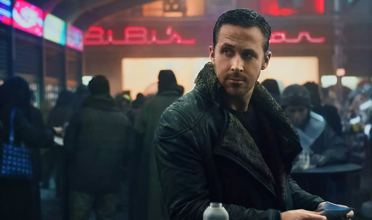 Blade Runner 2049: The Secret Lives of Replicants 19343_2