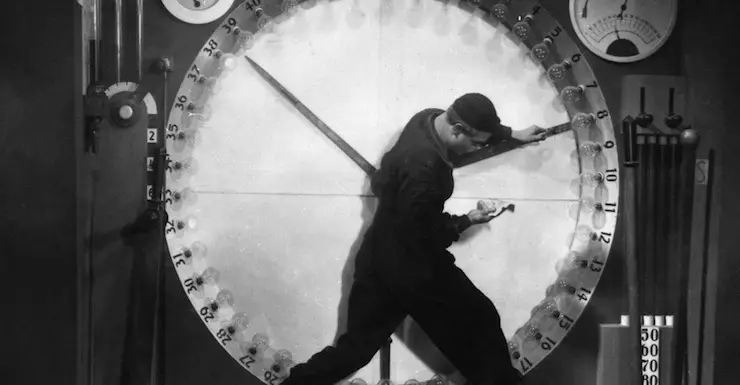 Romanistas ir dokumentistas Johnas Crowley kalbasi apie H.G. Wellsą ir filmus: „Pabunda miegamasis“ ir Fritzo Lango „Metropolis“ 19483_2