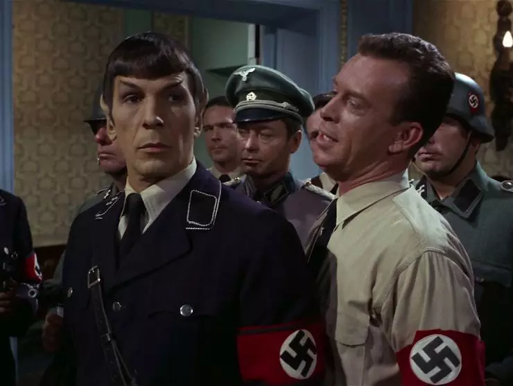 Přezkoumání původní série Star Trek: „Patterns of Force“ 19582_15