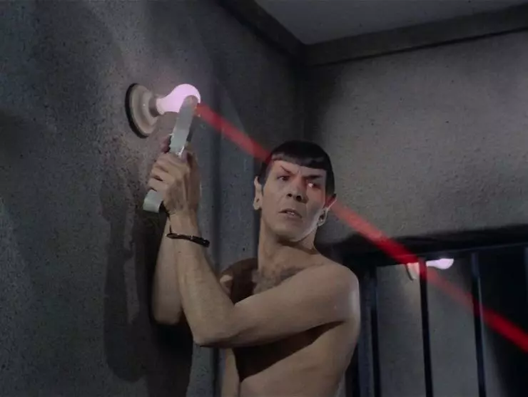 Přezkoumání původní série Star Trek: „Patterns of Force“ 19582_19