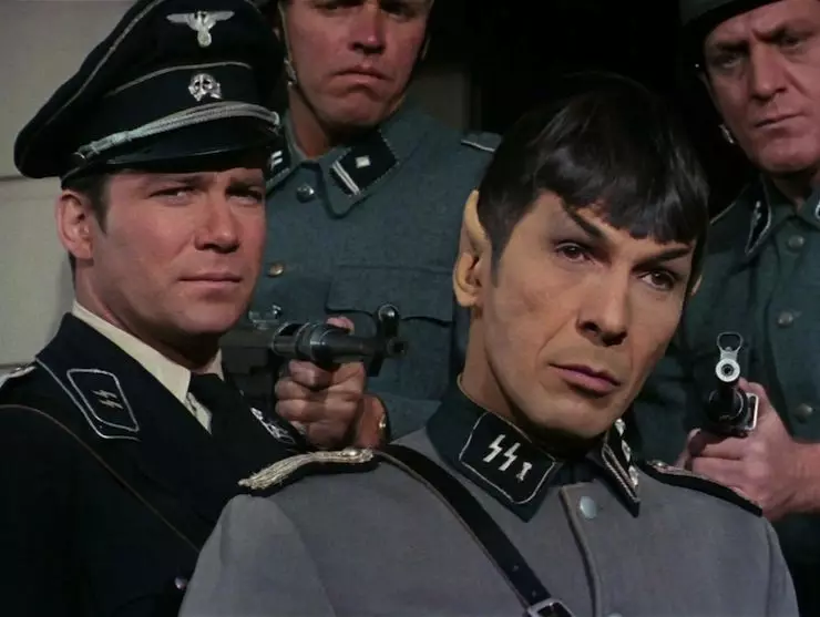 Přezkoumání původní série Star Trek: „Patterns of Force“ 19582_3