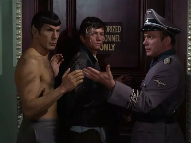 Přezkoumání původní série Star Trek: „Patterns of Force“ 19582_5