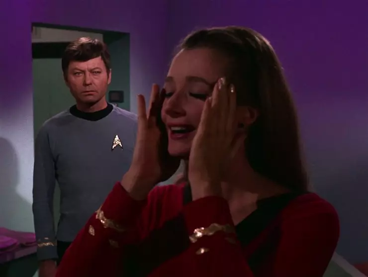 Star Trek oriģinālā seriāla atkārtota skatīšanās: “Atgriezties rītdienā” 19792_18