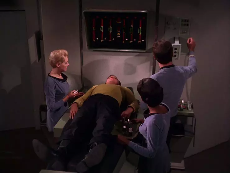 Star Trek oriģinālā seriāla atkārtota skatīšanās: “Atgriezties rītdienā” 19792_6