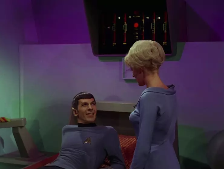 Star Trek oriģinālā seriāla atkārtota skatīšanās: “Atgriezties rītdienā” 19792_9