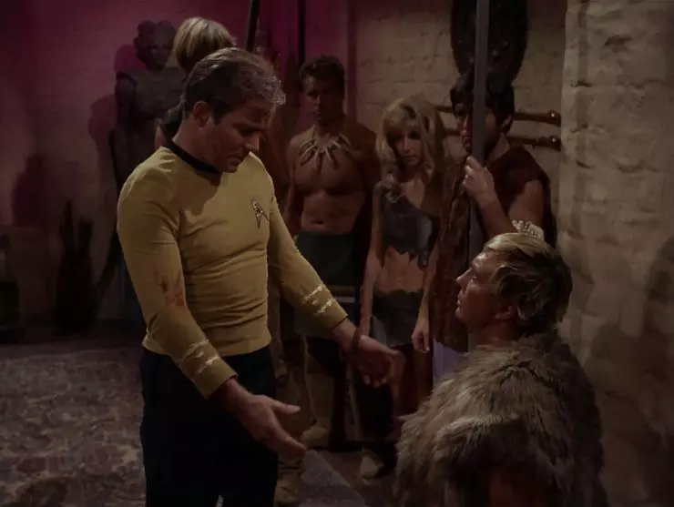 Star Trek The Original Series Rewatch: “The Omega Glory” 20470_17