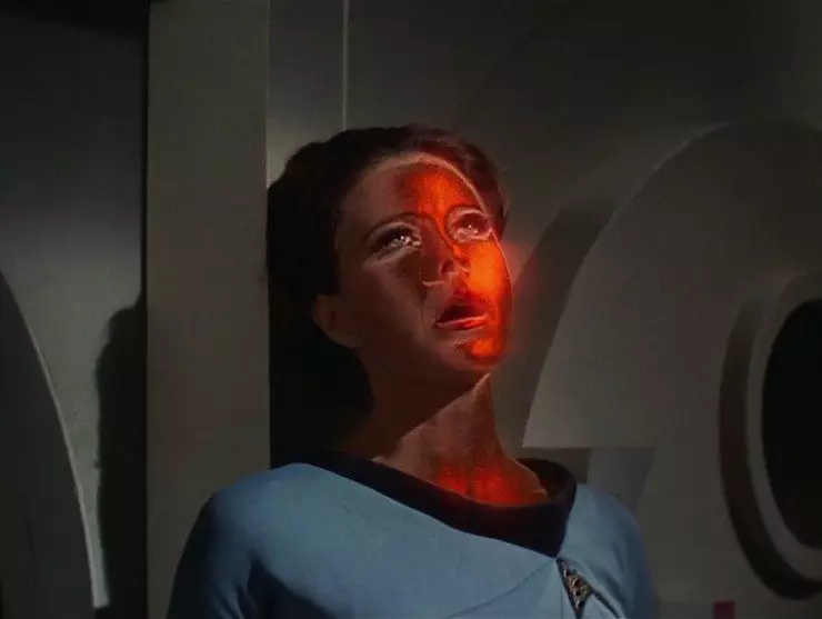 Star Trek The Original Series Rewatch: “The Lights of Zetar” 20634_12