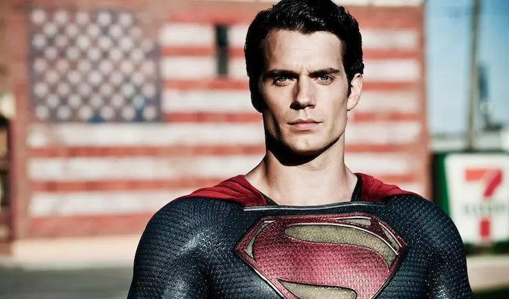 Wake of Batman v Superman'de Man of Steel'i tekrar ziyaret etmek