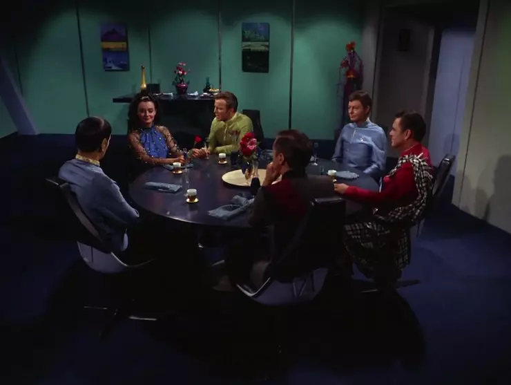 Star Trek The Original Series Rewatch: „Gibt es in Wahrheit keine Schönheit?“ 21077_3