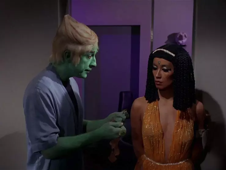 Star Trek The Original Series Rewatch: “Elaan of Troyius” 21083_9