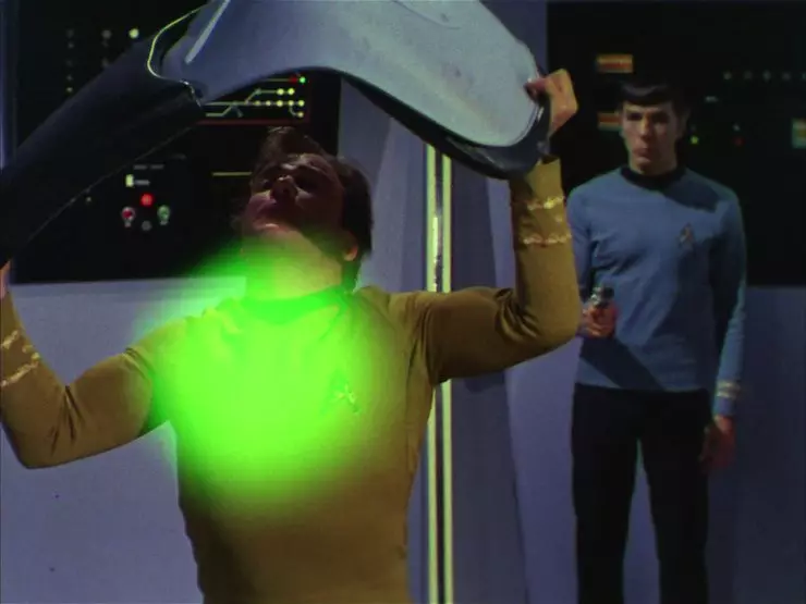 Star Trek Is-Serje Oriġinali Rewatch: “Whom Gods Destroy” 21637_22