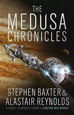 Veľvyslanec medzi človekom a strojom: The Medusa Chronicles od Stephena Baxtera a Alastaira Reynoldsa 21679_1