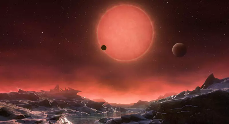 Litsebi tsa linaleli li Spot Trio ea Li-exoplanets tse Tšepisang tse Orbiting Ultra-Cool Dwarf