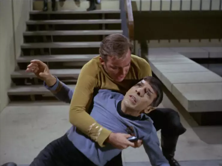 Star Trek The Original Series Rewatch: “Galue—Faaumatia!” 23001_4