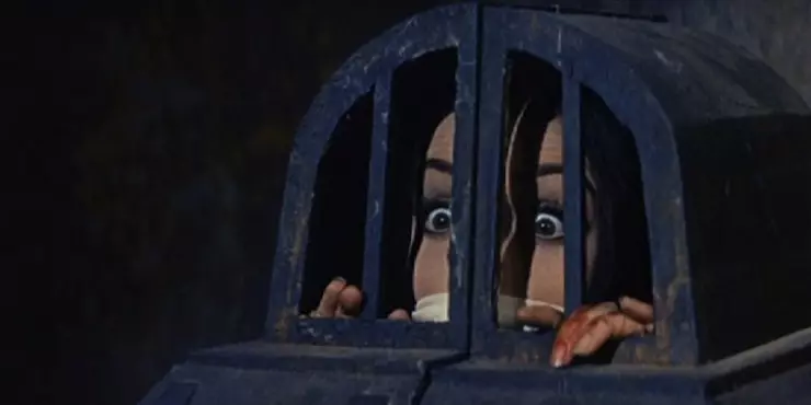 Kanthi Sleepy Hollow, Tim Burton nganyari Horror Klasik kanggo Jaman Modern 23385_4