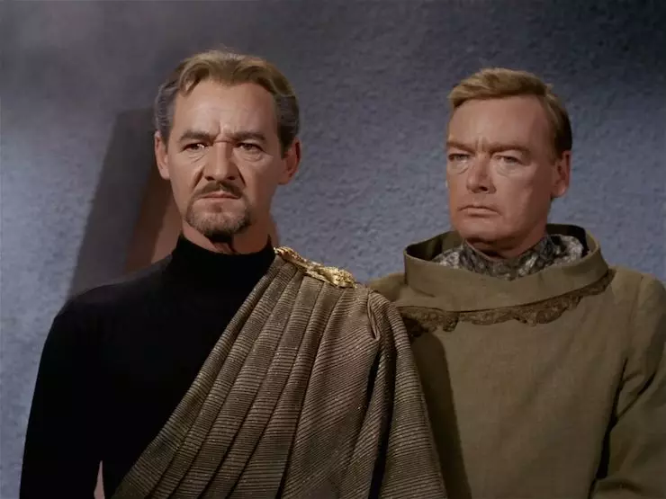 Star Trek The Original Series Rewatch: “A Taste of Armageddon” 23411_11