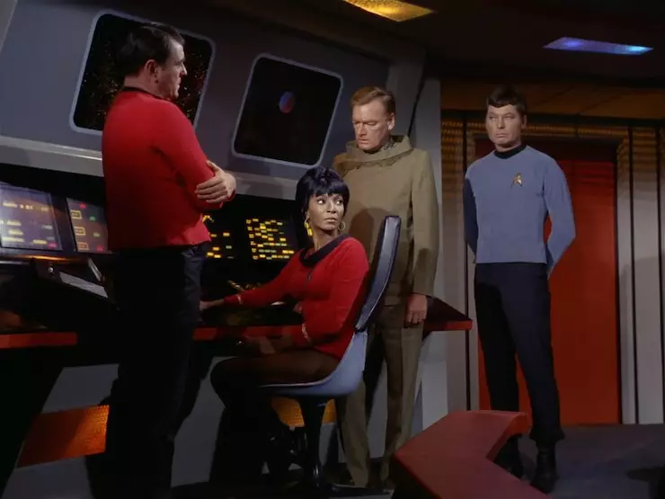 Star Trek The Original Series Rewatch: “A Taste of Armageddon” 23411_6