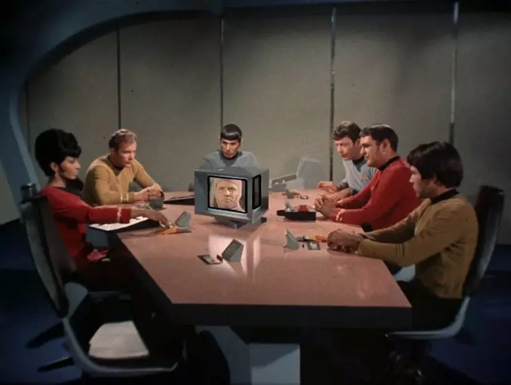 Повторно гледање на оригиналната серија Star Trek: „Петочното дете“ 23450_14