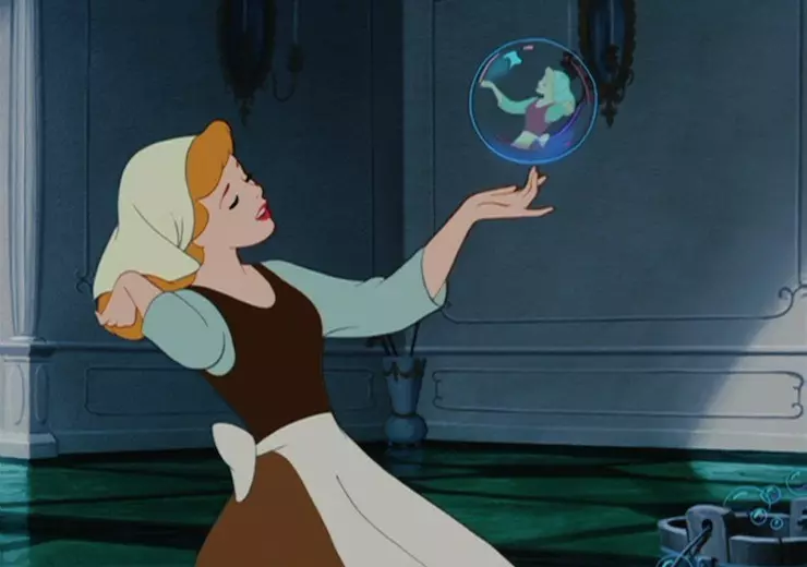 Herin Mişkên Biçûk, ÇÛN! Cinderella ya Disney 24051_2