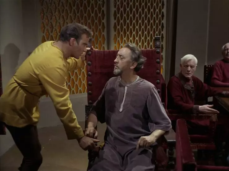 Повторно гледање на оригиналната серија Star Trek: „Errand of Mercy“ 24292_11