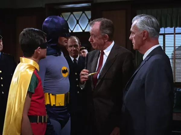 Heiliges Rewatch, Batman! „Fine Feathered Finks“ / „The Penguin’s a Jinx“ 25008_1