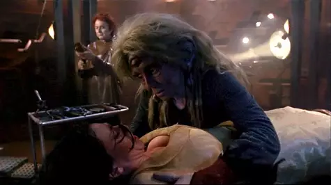 צפייה חוזרת ב- Farscape: 