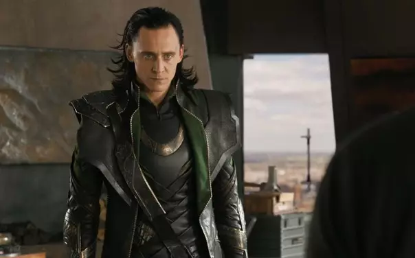 Thor en Loki is waarskynlik die meeste van die tyd naak op die skerm 26167_5