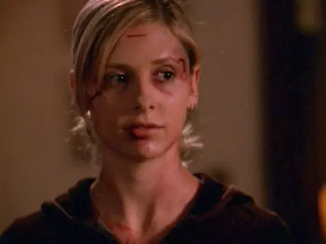 Tazama tena Buffy the Vampire Slayer: Kutafuta Damu katika Maeneo Yote Mabaya 26816_19
