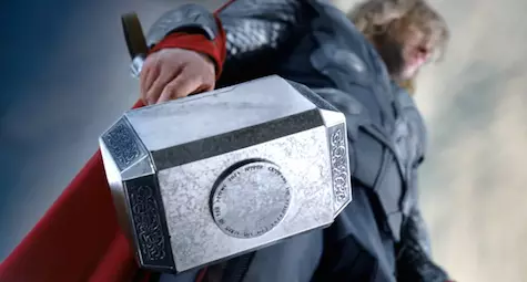 Αλλά πώς κάνετε τον Mjolnir να σας αρέσει, όμως; Το να είσαι άξιος της δύναμης του Thor 27100_3