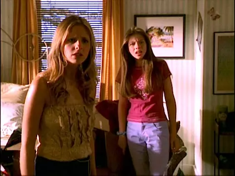 Buffy l'ammazzavampiri Rewatch: L'attacco del grande Honkin' Dracula 29292_11