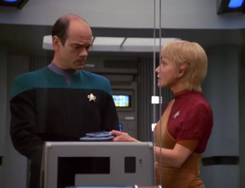 Star Trek: Voyager Rewatch: „Eye of the Needle“ 2929_1