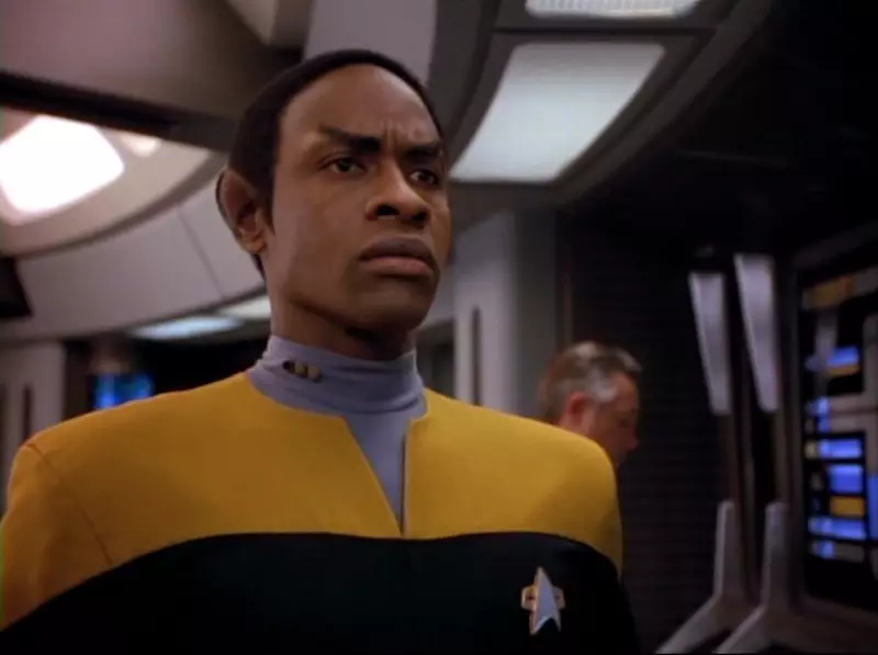 Star Trek: Voyager Rewatch: «Главные факторы» 2932_1