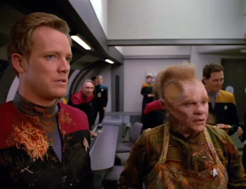 Star Trek: Voyager Rewatch: "Parturiment"