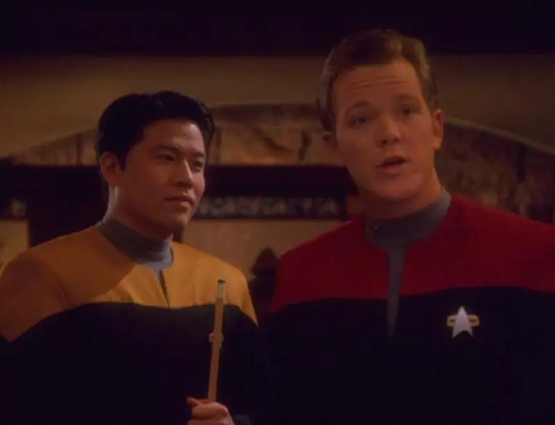 Inyenyeri Trek: Voyager Rewatch: “Meld” 2978_1