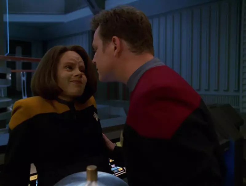 Star Trek: Voyager qayta tomoshasi: 