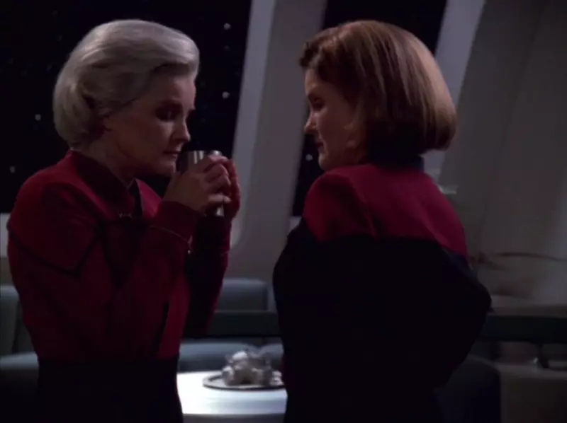 Star Trek: Voyager Rewatch: „Endgame“ 2998_10