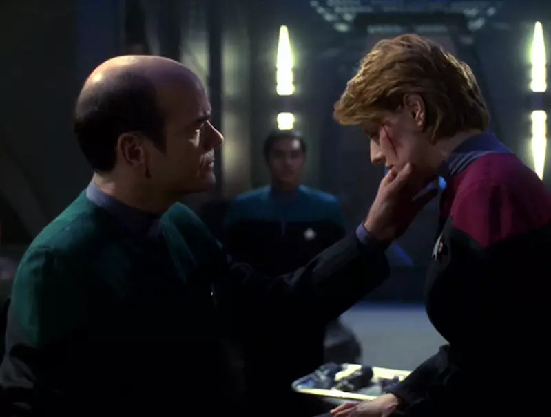Star Trek: Voyager リウォッチ: 「Flesh and Blood」 3001_1