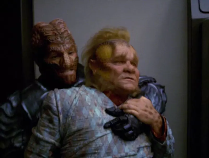 Star Trek: Voyager Rewatch: «Плоть и кровь» 3001_2