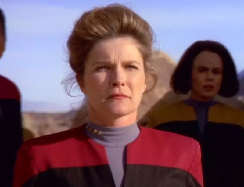 Star Trek: Voyager Rewatch: Przegląd drugiego sezonu 3008_6