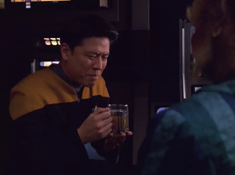 Star Trek: Voyager Rewatch: “Darbaspēks, I daļa” 3013_5