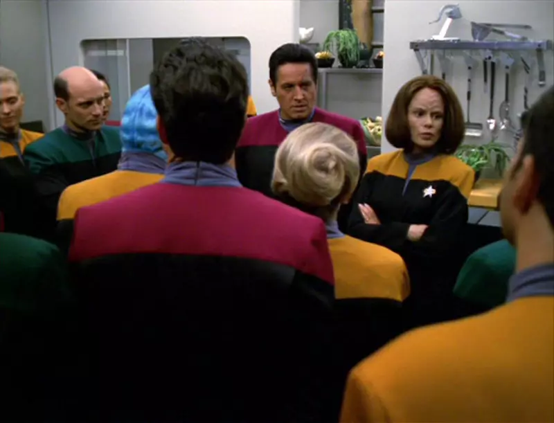Star Trek: Voyager Rewatch: «Репресії» 3019_1
