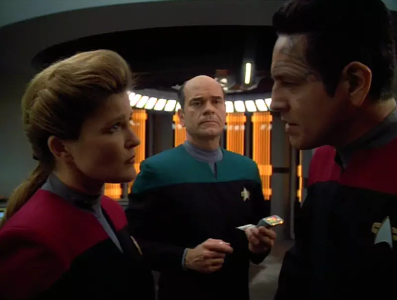 Star Trek: Voyager қайта қарауы: «Nemesis» 3020_3