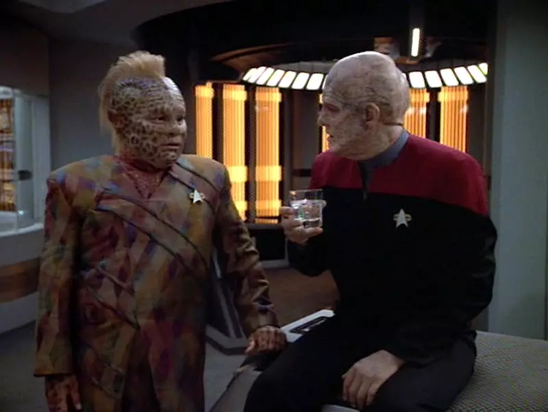 Star Trek: Voyager Rewatch: “Ọna Imọ-jinlẹ” 3029_1